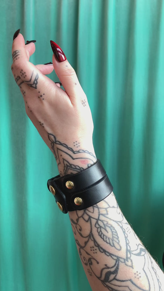 Covert Cuff – Emma Alamo